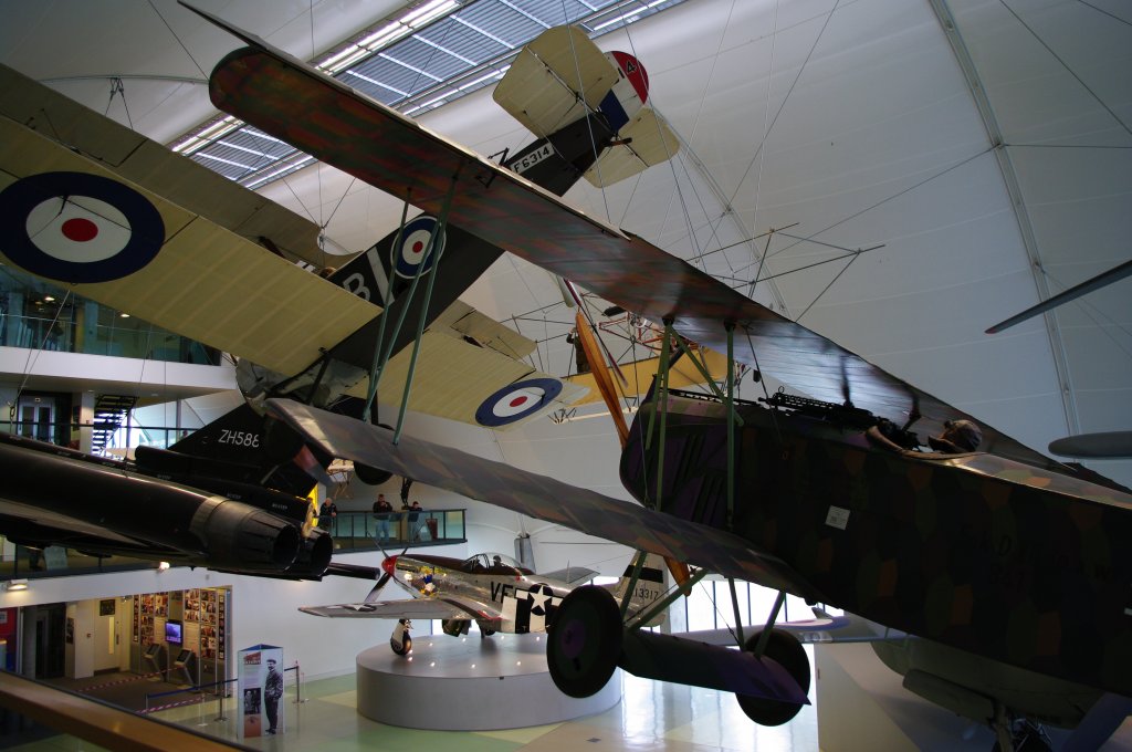 Großbritannien Royal Air Force Museum in London Hendon Fotos - Flugzeug ...