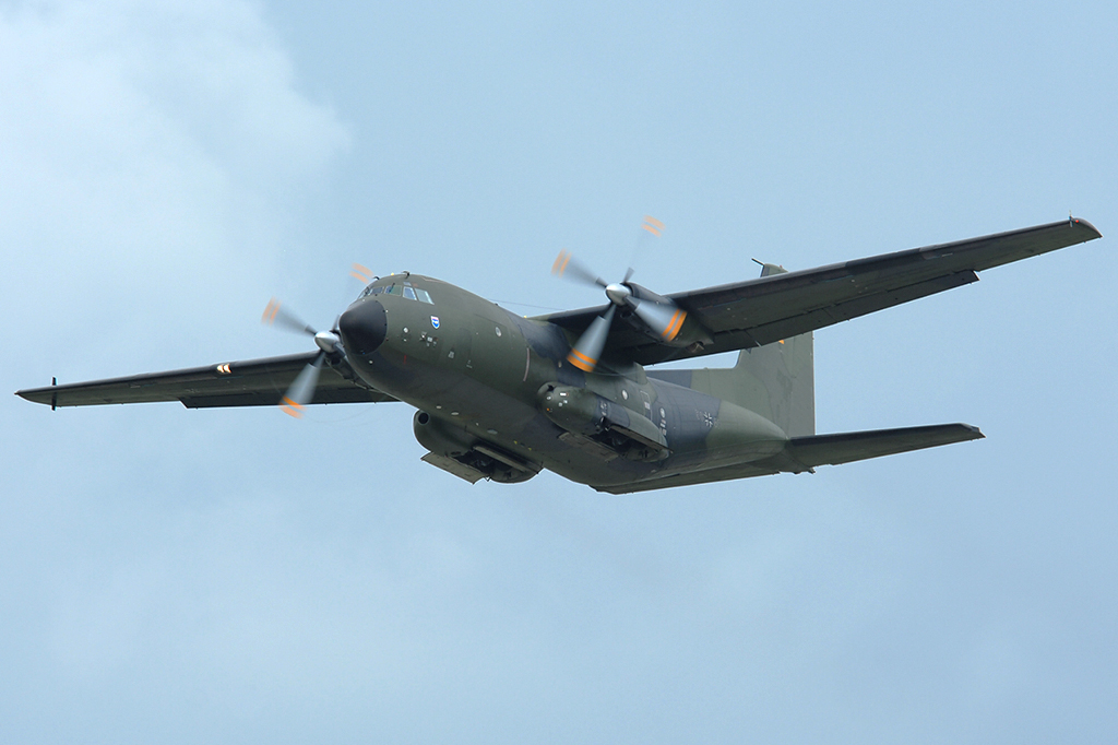 Transall C-160 Fotos (2) - Flugzeug-bild.de