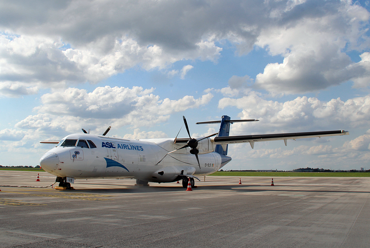 ASL Airlines, ATR-72-201(F), EI-SLS, Spottertor SXF, 21.07.2017 - Flugzeug-bild.de