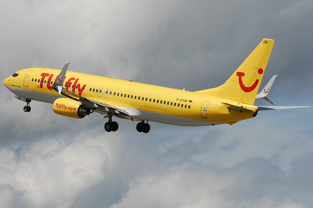 D-ATUB Boeing 737-8K5 13.06.2015 - Flugzeug-bild.de