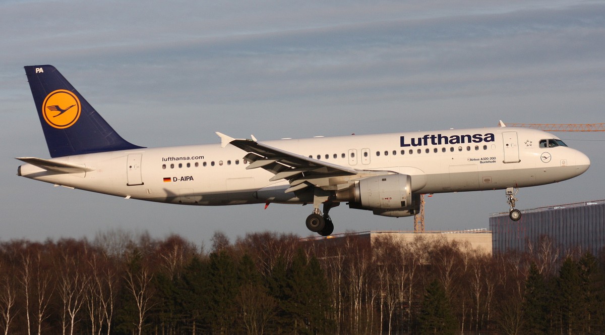 Lufthansa,D-AIPA,(c/n069),Airbus A320-211,02.02.2014,HAM-EDDH,Hamburg ...