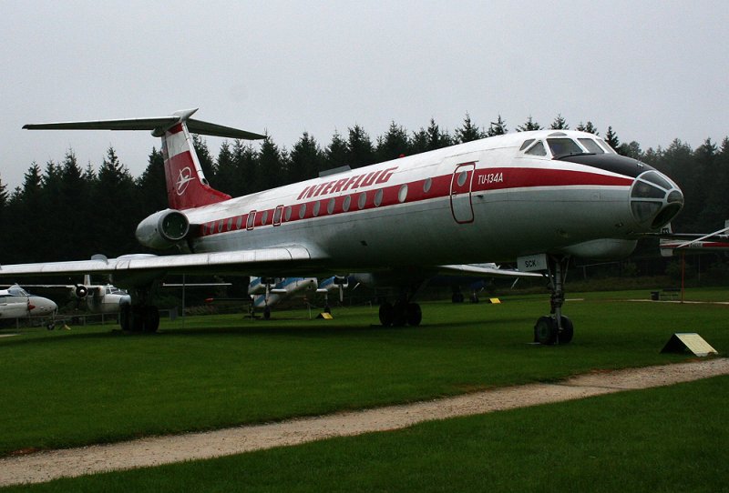 Frontansicht der Interflug der DDR Tupolew Tu-134A DDR-SCK im ...